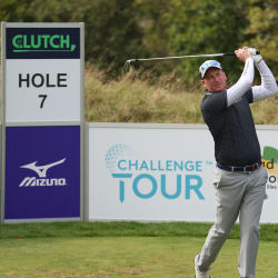 Tiley holds share of lead in Cornwall - Articles - HotelPlanner Tour